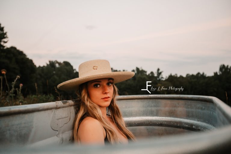 Ashlyn | Beth Dutton Photo Shoot | Taylorsville NC - Laze L Farm ...