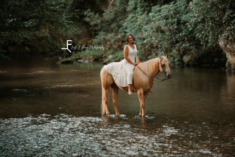 Minda | Equine Photography | Lenoir, NC - Laze L Farm Photography