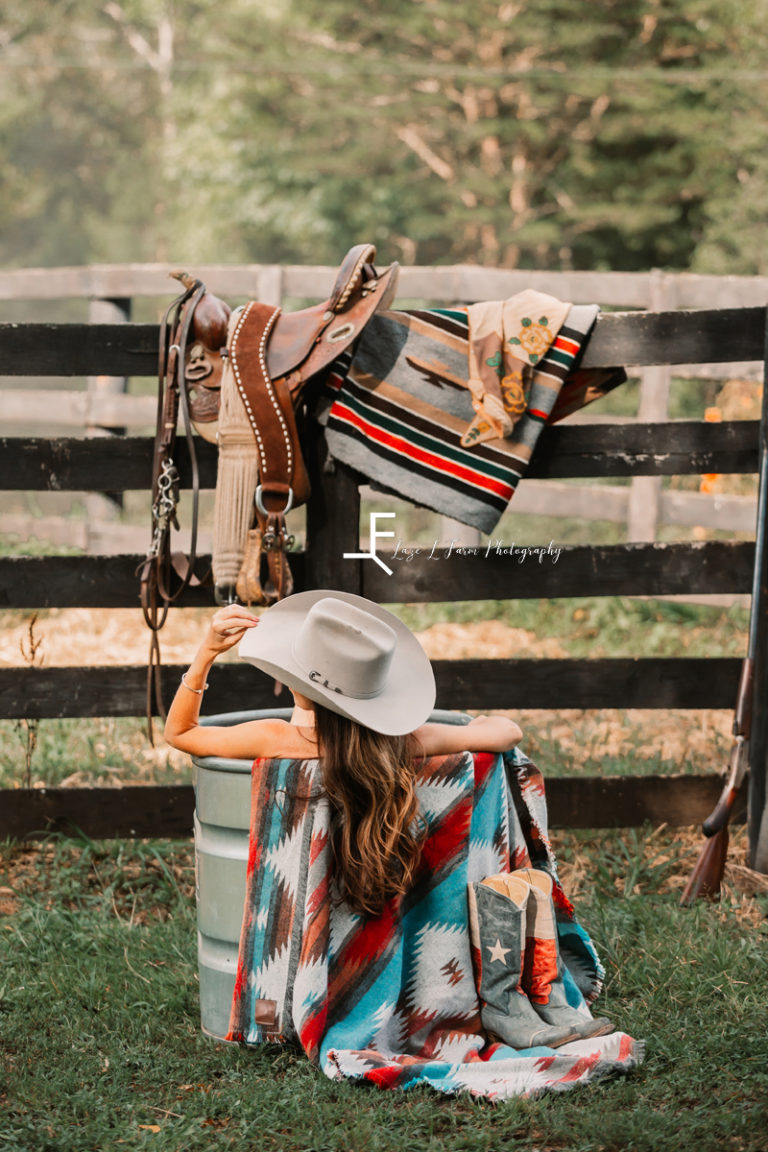 Water Trough Sessions | Beth Dutton Photoshoot | Taylorsville NC - Laze ...