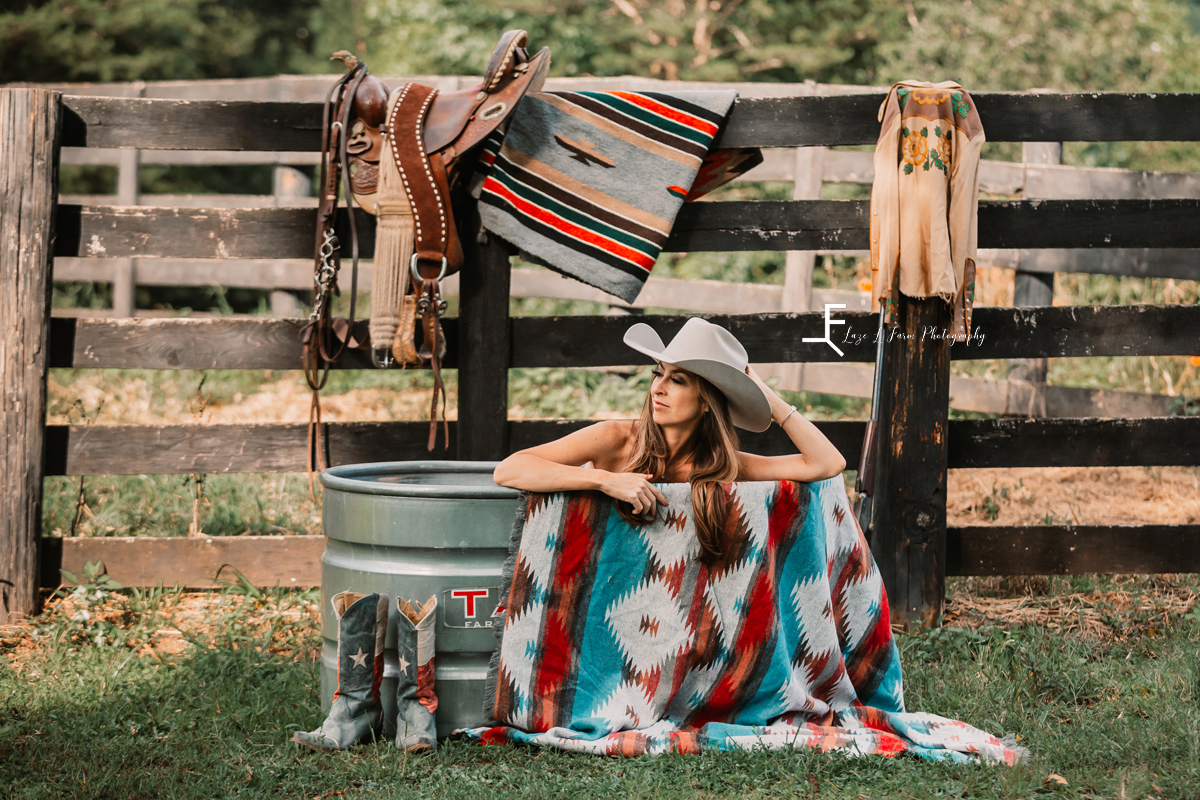 Water Trough Sessions | Beth Dutton Photoshoot | Taylorsville NC - Laze ...