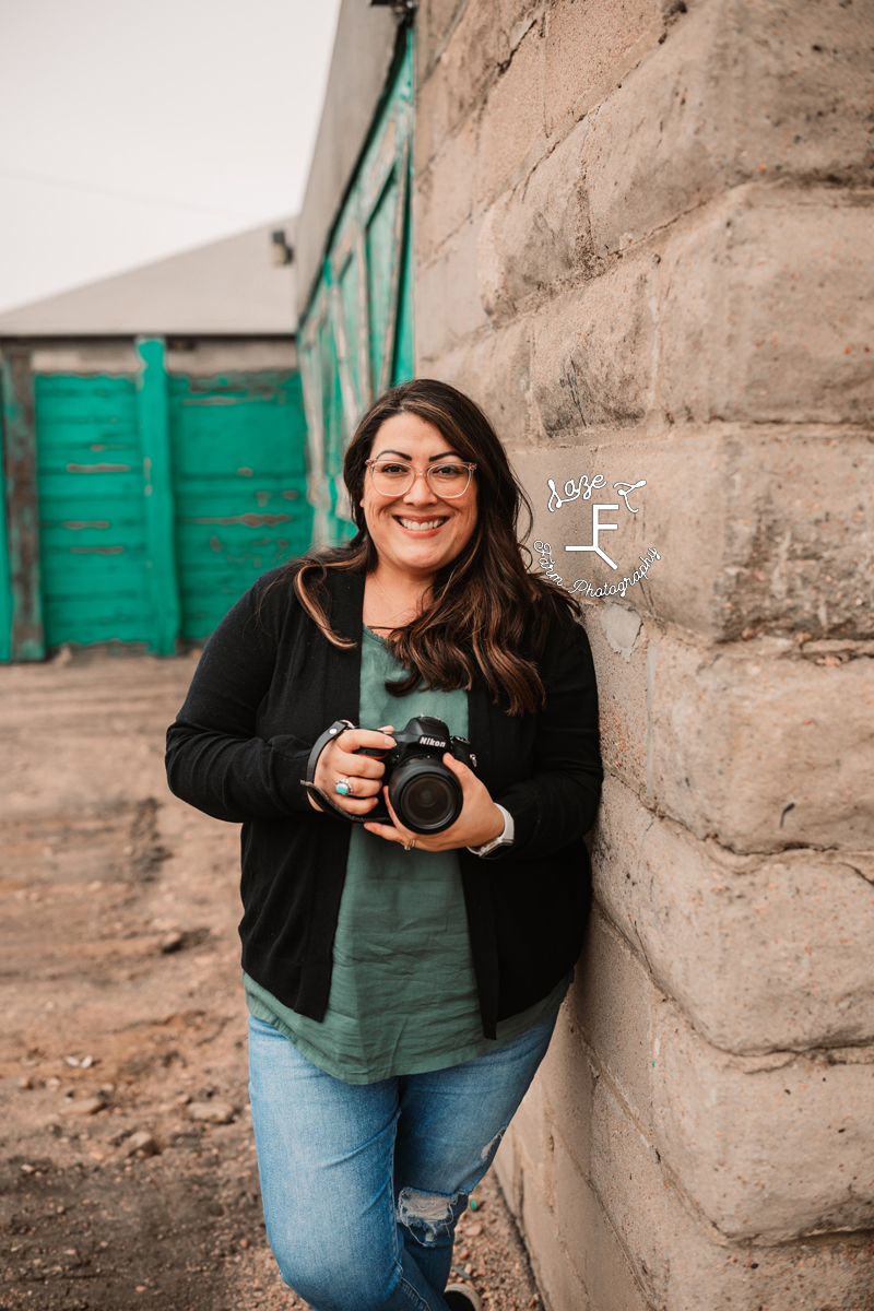Tiara + Becca | Photographer Meetup | Greeley Colorado - Laze L Farm ...