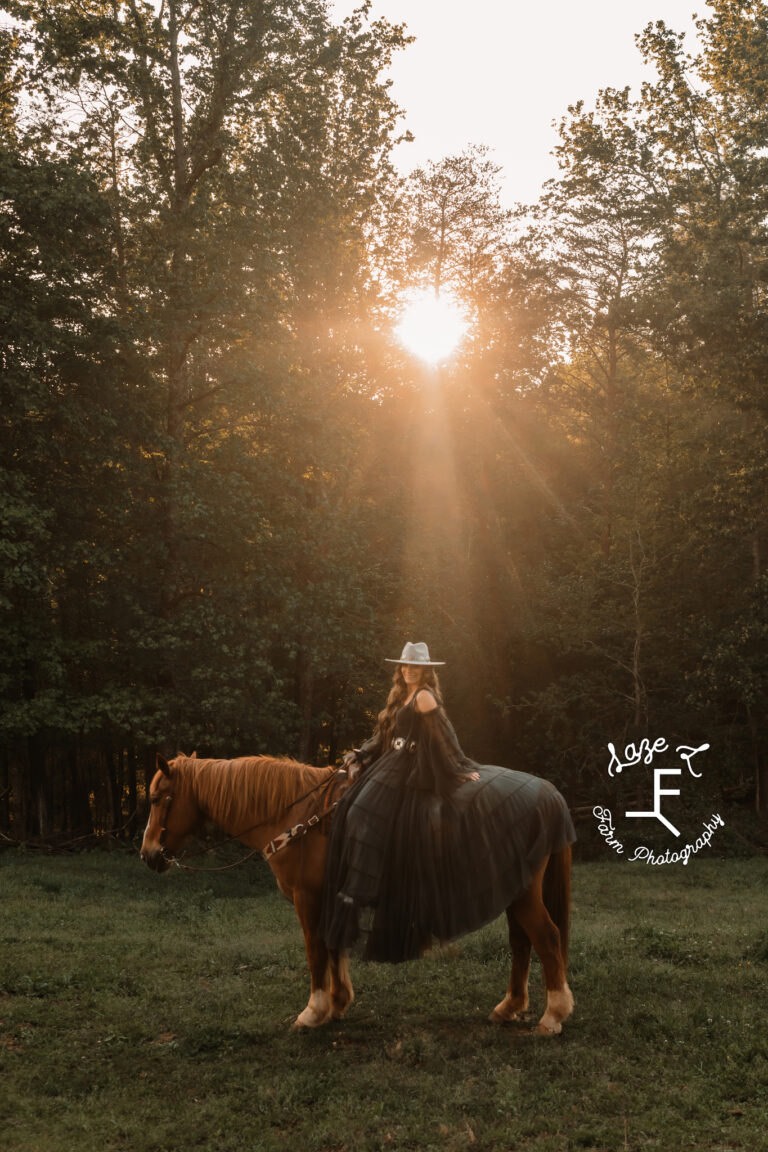 Wendy | Western Lifestyle | Taylorsville NC - Laze L Farm Photography